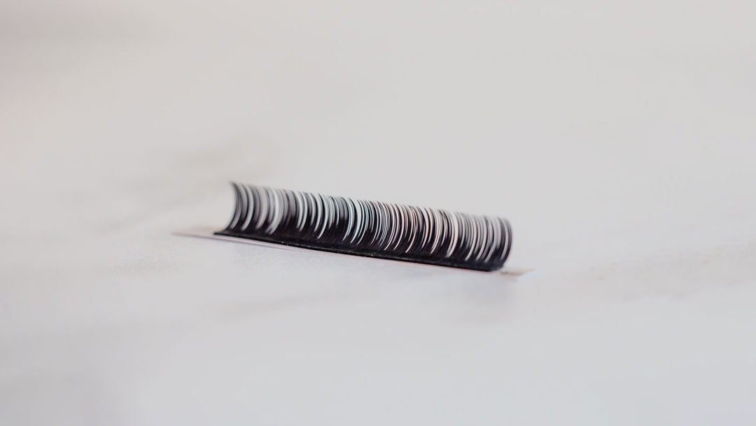 What are Lashin Out extensions made of? – Lashin Out Shop